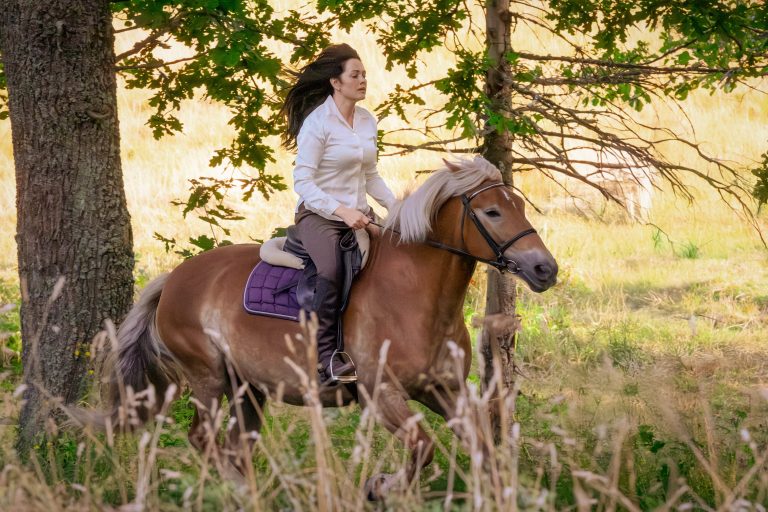 Beautiful Sassy Happy film / Photo by Cata Portin - Solar Films